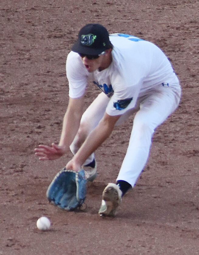 Tarp Skunks Roll Past Batavia 7-3 | News, Sports, Jobs - Post Journal